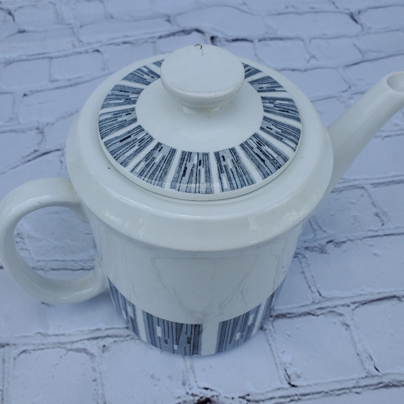Alfred | Dining | Alfred Clough Ltd English Tea Pot | Poshmark
